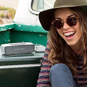 Bose SoundLink Mini Bluetooth Speaker (Discontinued by Manufacturer)