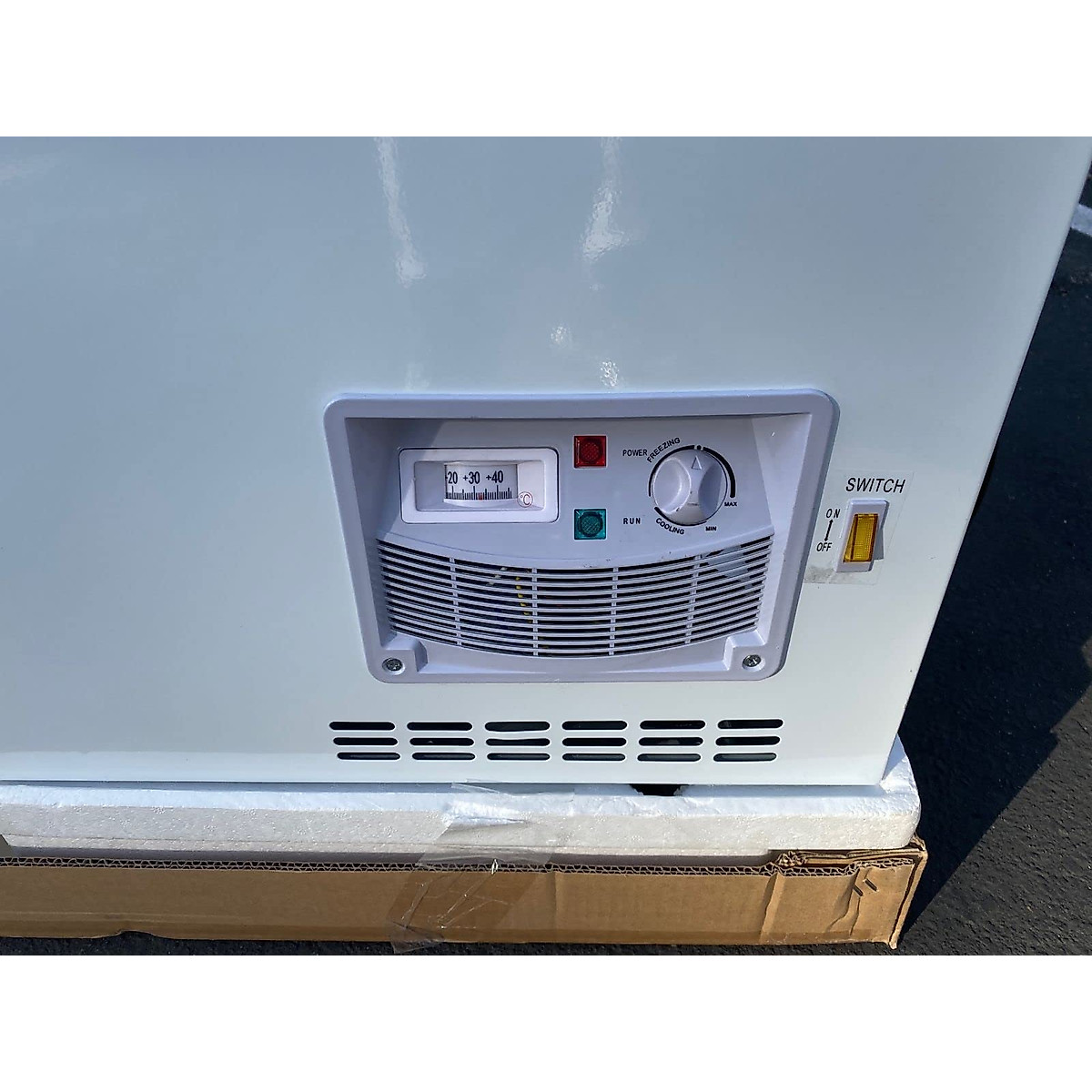 Chest Freezer for Supermarket Glass sliding Door 79" White Showcase Freezer Curve Display Top w/Storage Baskets - 25 Cu.Ft SDSC700