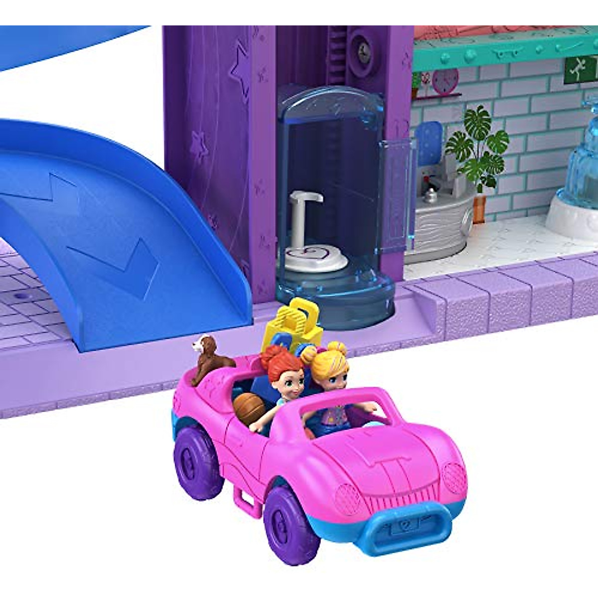 Polly Pocket Playset with 3 Micro Dolls, 1 Toy Car, Food and Shopping Accessories, Pollyville Mega Mall Toy