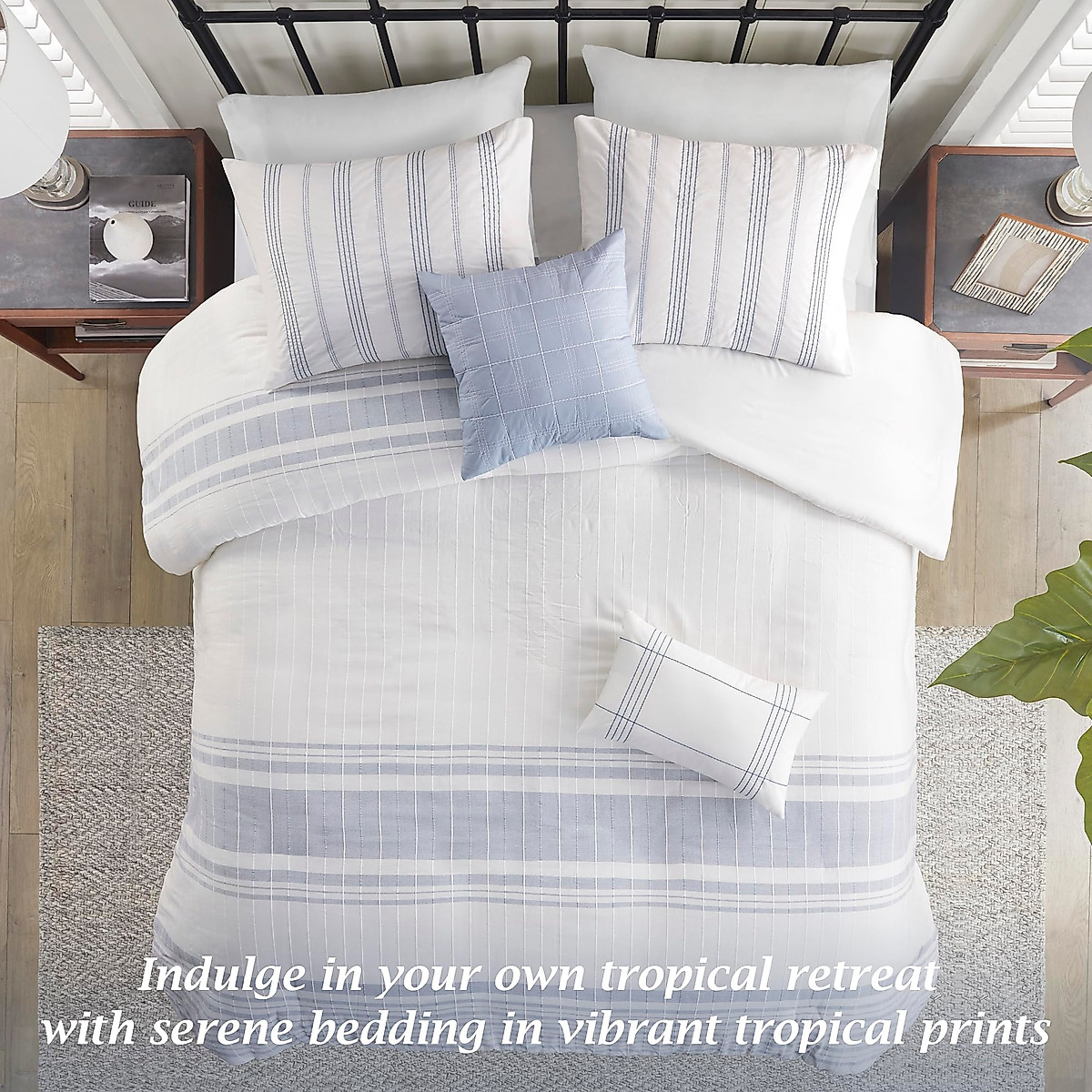 Harbor House Queen Duvet Cover Set, Stripes Clipped Jacquard, Cotton Oversized Duvet Cover for a Queen-Size Bed, Farmhouse Bedding Cover, 2 Shams, 2 Décor Pillows, Morgan, Full/Queen White/Blue