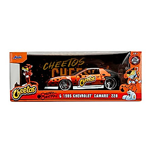 Jada Toys Cheetos 1:24 1985 Chevy Camaro Z28 Die-Cast Car & 2.75" Chester Cheetah Figure, Orange