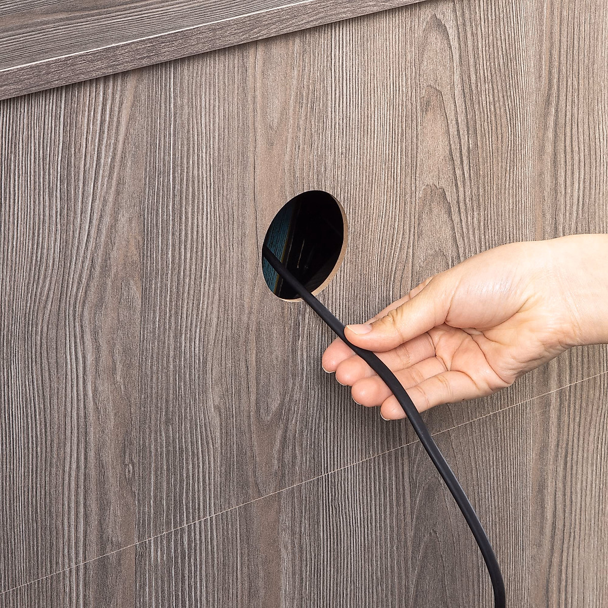 ZINUS Bennett TV Stand for TVs up to 65”, Farmhouse Style Entertainment Center, TV Stand with Storage, Living Room or Bedroom Furniture, Grey