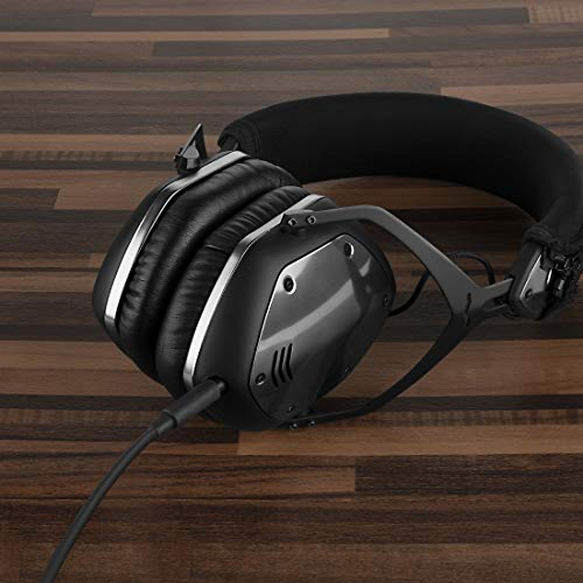 Geekria QuickFit Audio Cable Compatible with Master & Dynamic MG20, V-Moda, TREBLAB, SMS Audio, Koss, HiFiMAN, Grado, Ghostek Cable, 3.5mm Aux Replacement Stereo Cord (4 ft/1.2 m)