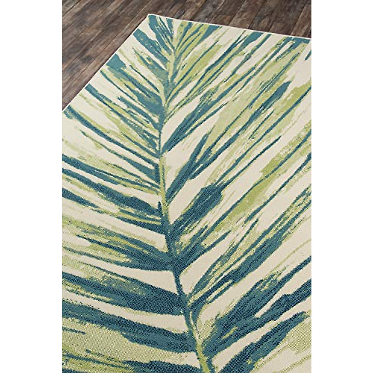 Momeni Baja Palm Leaf Area Rug, 3 ft 11 in x 5 ft 7 in, Green