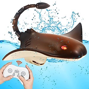 Pool Toys Remote Control Shark Boat, 2.4G RC Stingray Fish, Animal Water Toys for Kids Age 8-12, Kids Battery Pool Toys for Swim Training, Outdoor Games Boys Girls Gifts