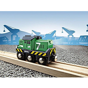 BRIO World 33214 - Freight Battery Engine - Engaging Wooden Toy Train Set for Kids Age 3 and Up | Battery Powered | Interactive Play | Ideal