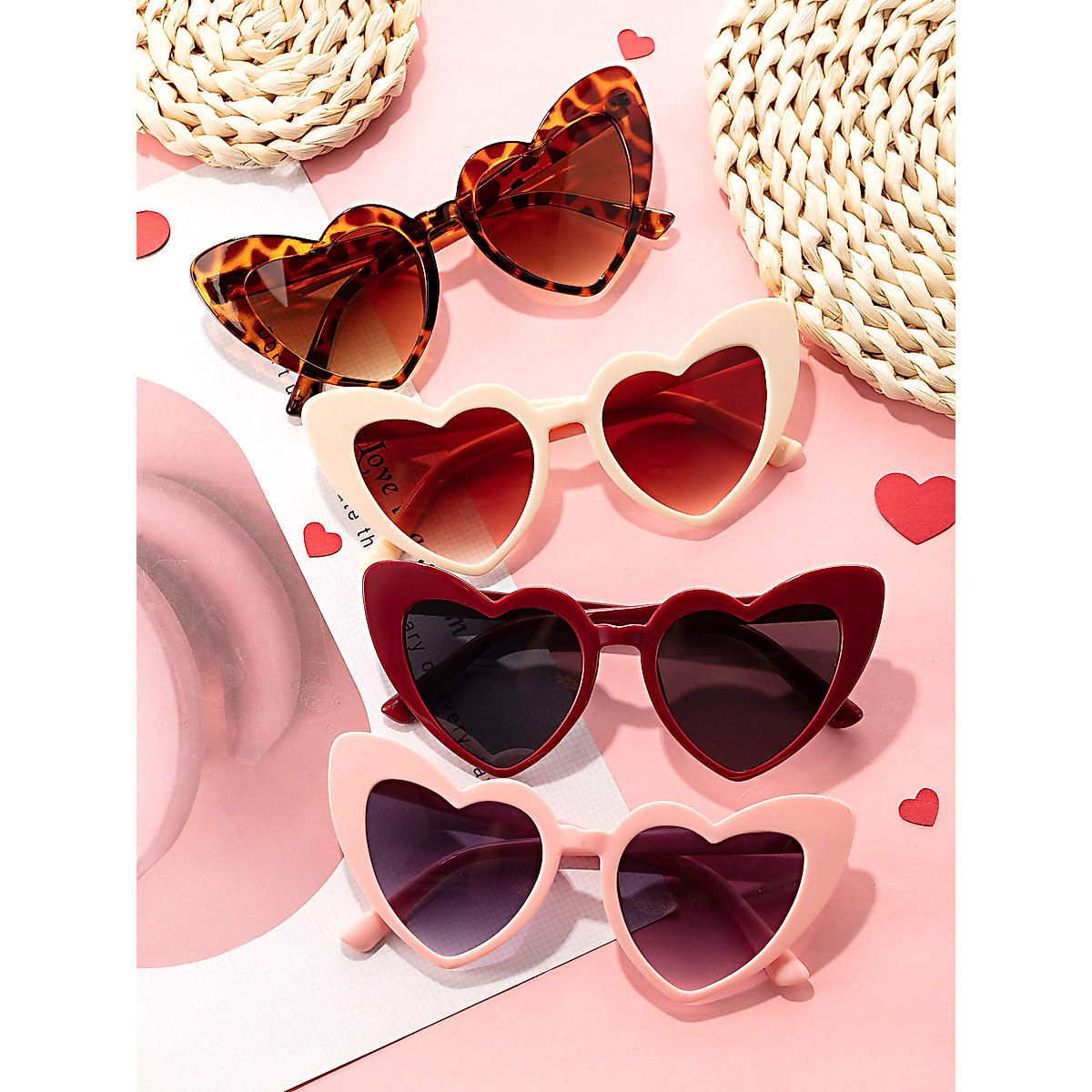 4 Pairs Heart Shaped Sunglasses Goggle Vintage Cat Eye Sunglasses Mod Style Retro Glasses with 4 Pieces Glasses Cloth 4 Pieces Flannel Bag for Party Supplies
