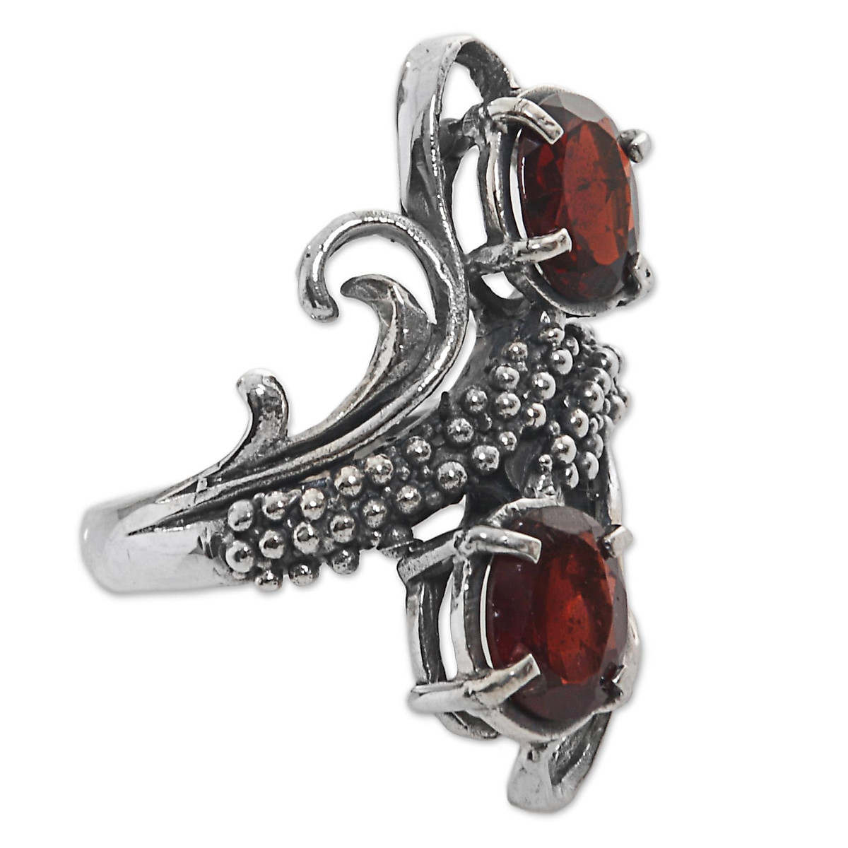 NOVICA Artisan Handmade Garnet Cocktail Ring from Indonesia Sterling Silver Red Multi Stone Aurora Birthstone [ring Front 1.3 in H x 0.9 in W x 0.3 in D Band Width 4 mm W] ' Magical Union in Red'