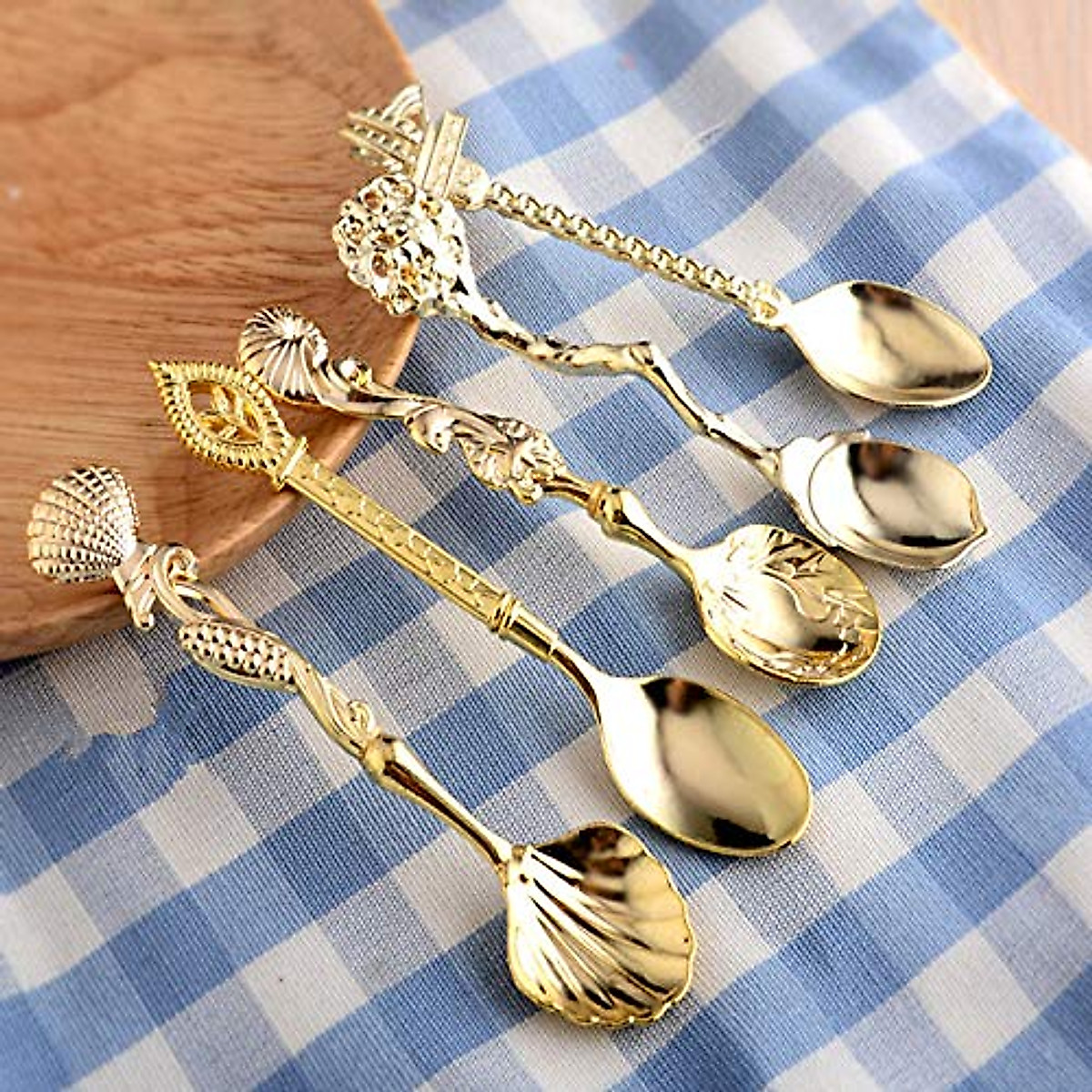 Falytemow Mini Spoons Gold Vintage Demitasse Scoop for Seasoning Coffee Tea Dessert Drink Mixing Milkshake Spoon Tableware Set of 5