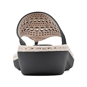 CLIFFS BY WHITE MOUNTAIN Women's Compact Sandal, Black/Nubuck, 9 W