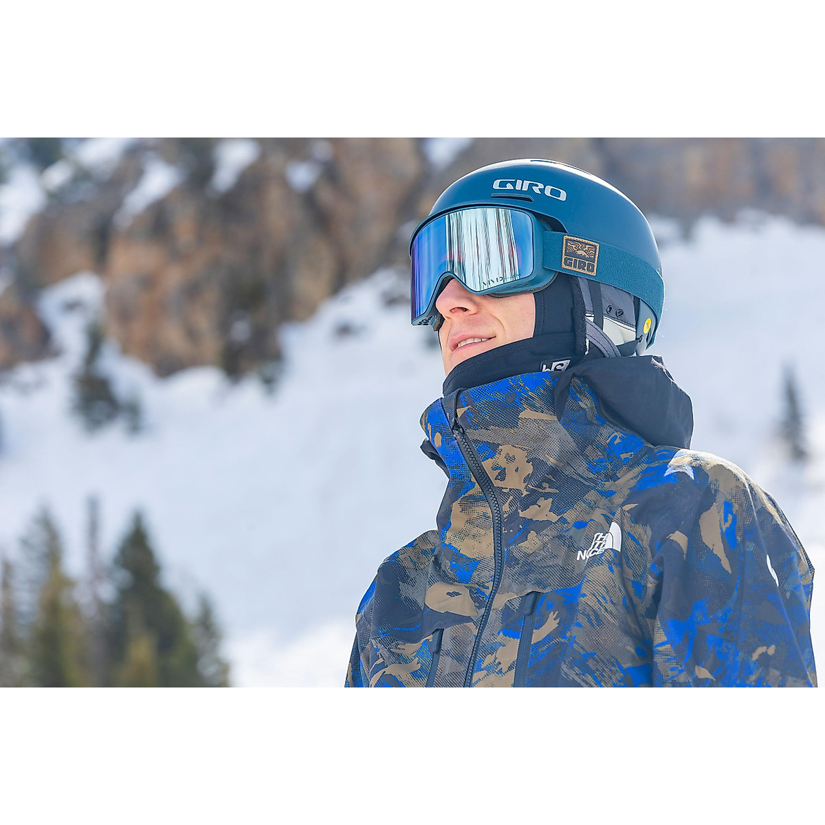 Giro Method Ski Goggles - Snowboard Goggles for Men, Women & Youth - Black Wordmark Strap with VIVID Royal/VIVID Infrared Lenses