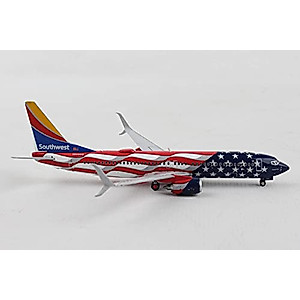 GeminiJets GJSWA2039 Southwest Airlines Boeing 737-800 "Freedom One N500WR; Scale 1:400