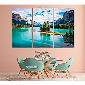 Jasper National Park with Maligne Lake Canada Canvas Print 1 Panel / 36x24 inches
