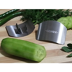 GEMOX Stainless Steel Finger Guard for Slicing - Cutting Protector to Avoid Accidents when Chopping and Kitchen Safe Chop Cut Tool