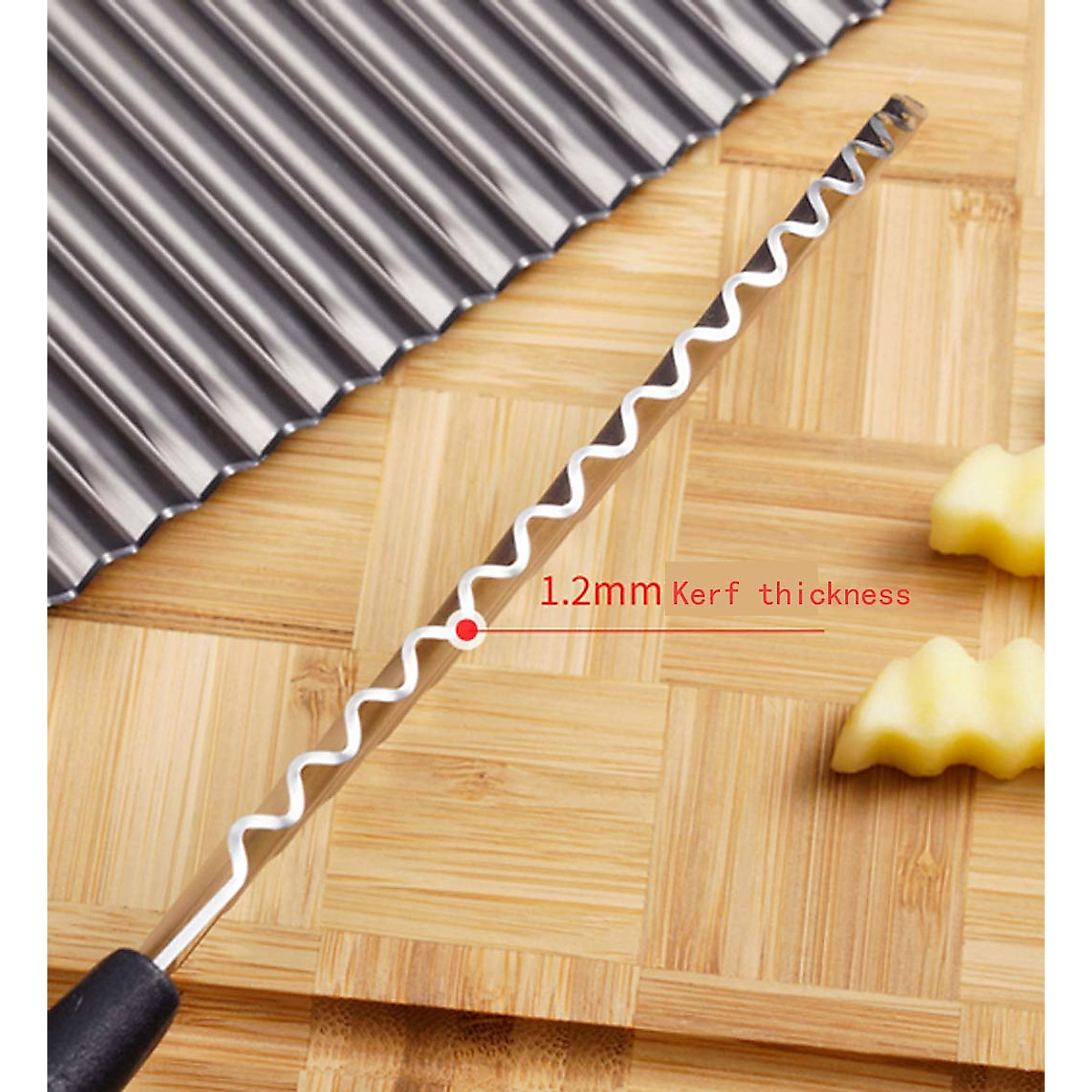 LaLiHa Crinkle Cutter Garnishing Knife for dough, French Fry Potato Cutter Stainless Steel Zig Zag Gadget Waves Chopper Knife for veggies Chip Blade (Corrugated blade,Large size)