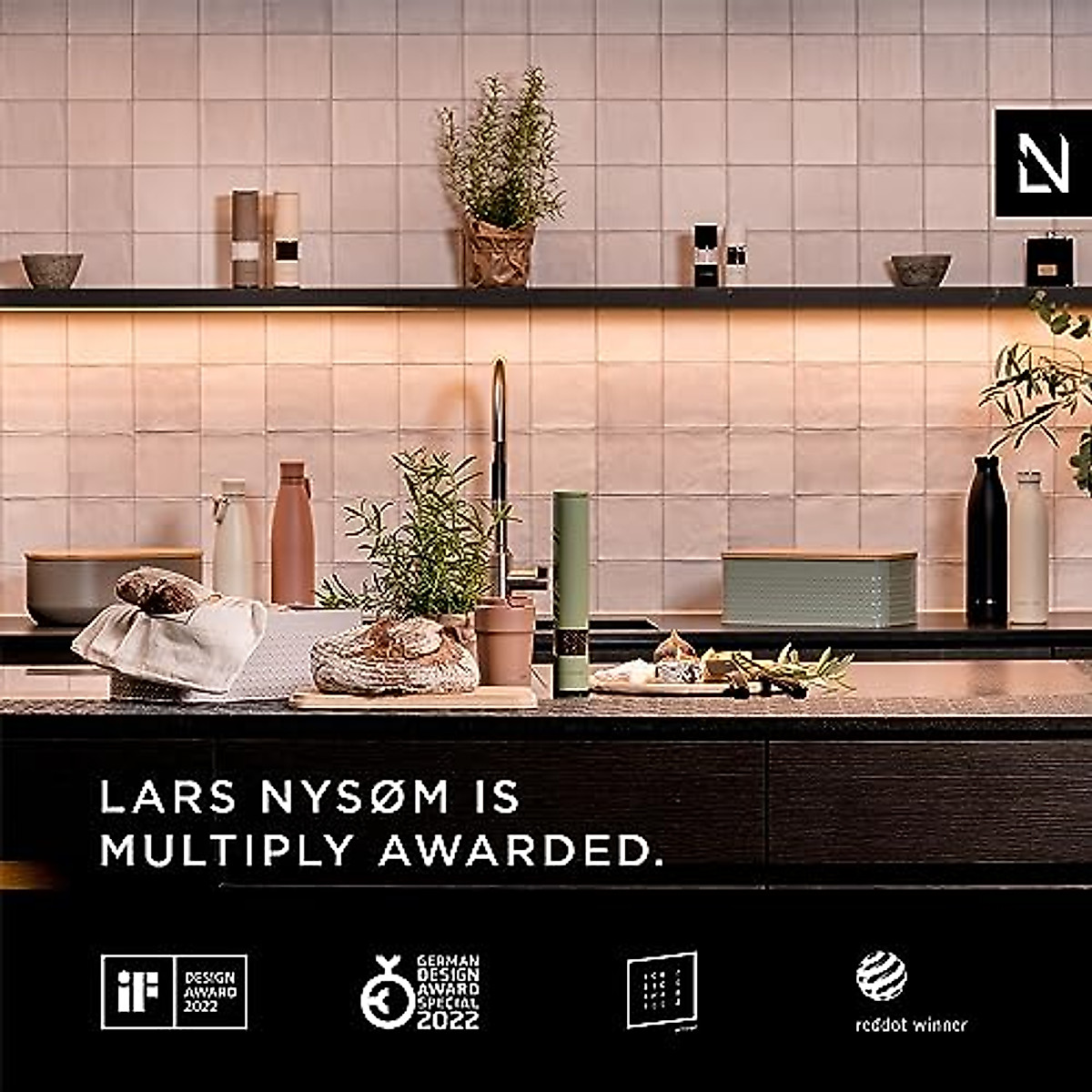 LARS NYSØM Salt and Pepper Mills Set Stainless Steel with Adjustable Ceramic Grinder 2 pieces I Design Spice Mills Set Manual (Set of 2, Onyx Black)