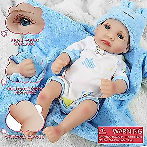 HUARUI WIG Realistic Baby Dolls, 11 Inch Lifelike Reborn Silicone Soft Vinyl Baby Dolls with Themed Clothes and Accessories, Real Life Newborn Baby Doll Gift Set Suitable for Children Age 3+.