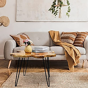 Warmaxx Natural Shape Cedar Wood Live Edge Coffee Table, 27" x 27" x 21" H Accent Vintage 4 Leaf Clover Wooden Side Table Solid Rustic Plant Stand Outdoor End Table Living Room Bedroom Sitting Area