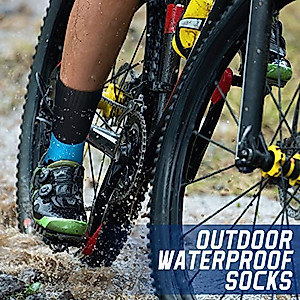 Janmercy 3 Pairs Unisex Waterproof Socks Breathable Knit Socks for Men Women Socks for Hiking Wading Running Skiing, 3 Colors (Medium)