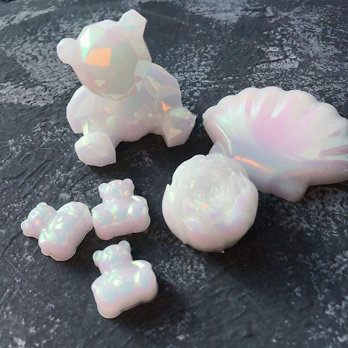 Cherjoury 8 Color Colorshift Pearl Pigment for Aurora Resin Pigment Mica Polarized Pearlescent Pigment Kit Jewelry Making8 Bottles Powder Bottle 5.5X2.5Cm