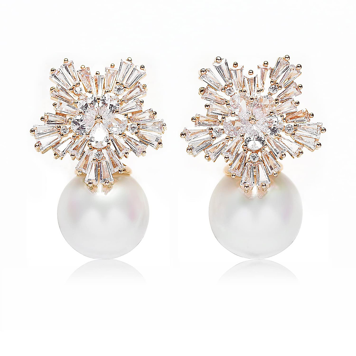 Fashion Chic Simulated Pearl Studs Snowflake Earrings For Women (Gold)