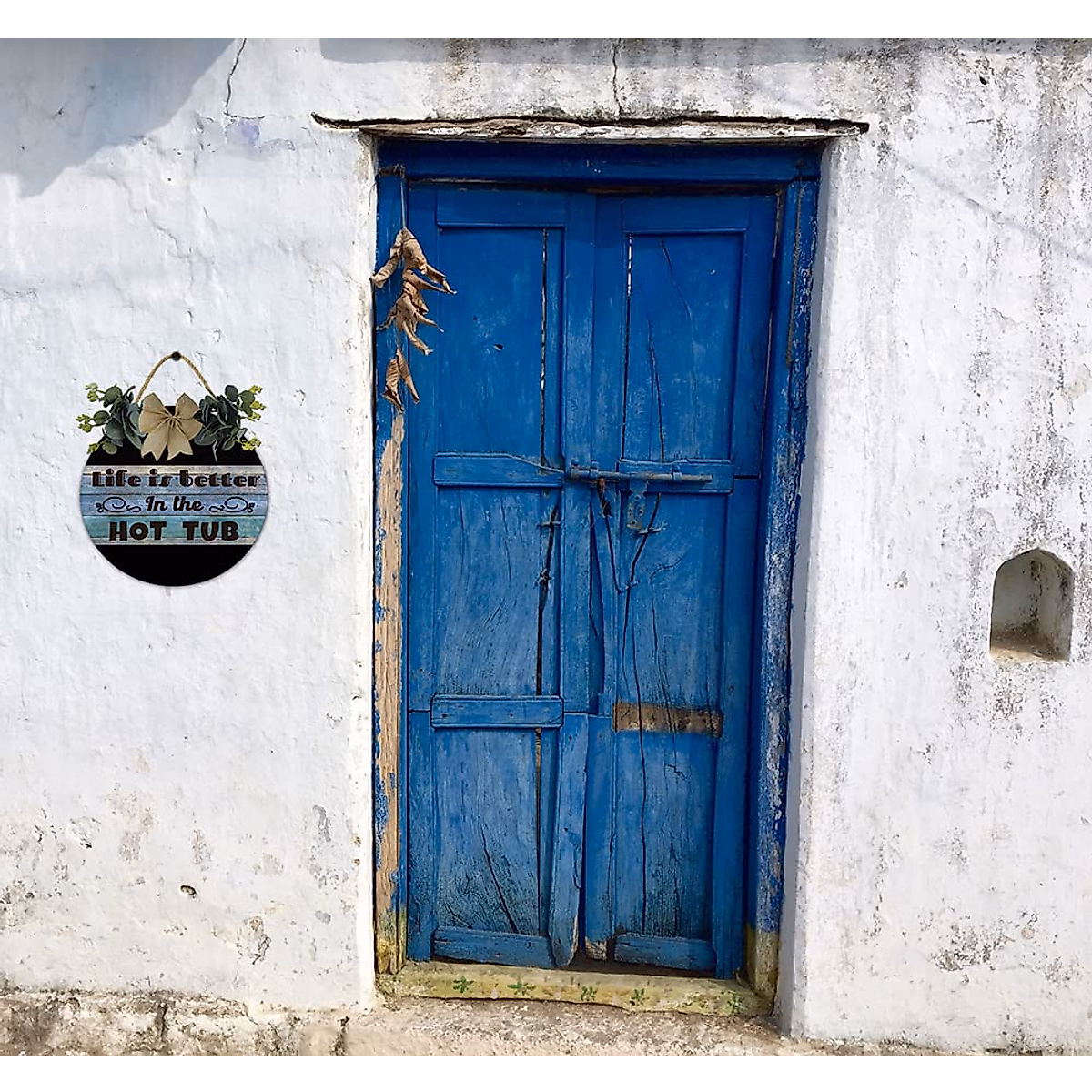 TYmall Retro Hot Tub Sign Funny Farmhouse Life is Better in The Hot Tub Wooden Hanging Sign Rustic Retro Wall Art Decor for Home Decoration 11Inch