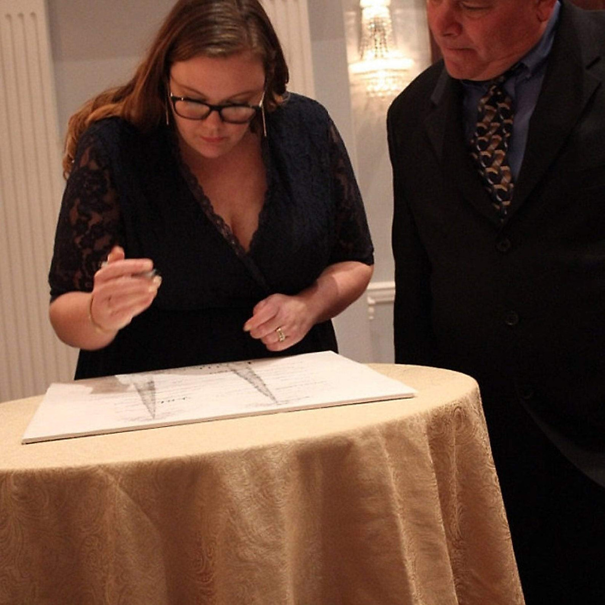 Alternative Wedding Guest Book, Pine Tree Guest Book Custom Wedding Guestbook, Wedding Guest Book Ideas, Rustic Guestbook Tree Alternative, Free Sign, GladPaper