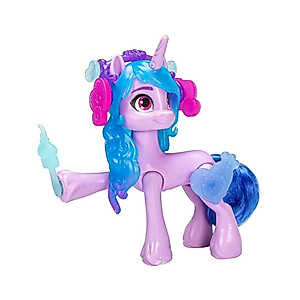 My Little Pony: Make Your Mark Toy Cutie Magic Izzy Moonbow - 3-Inch Hoof to Heart Pony with Surprise Accessories, Kids Ages 5 and Up