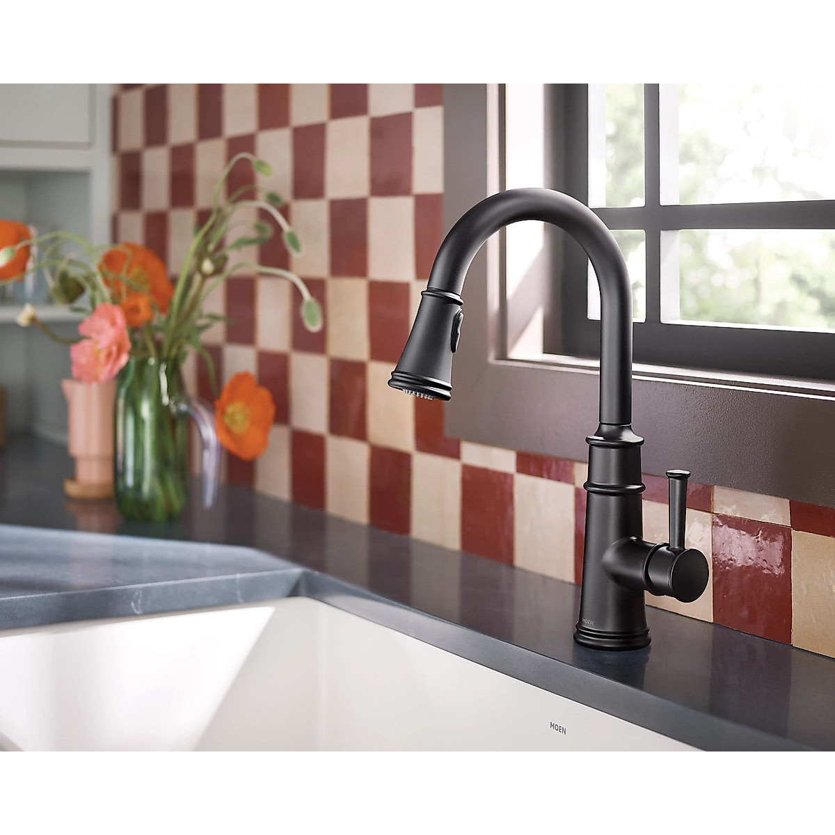 Moen 7260BL Belfield One-Handle Pulldown Kitchen Faucet Featuring Power Boost and Reflex, Matte Black