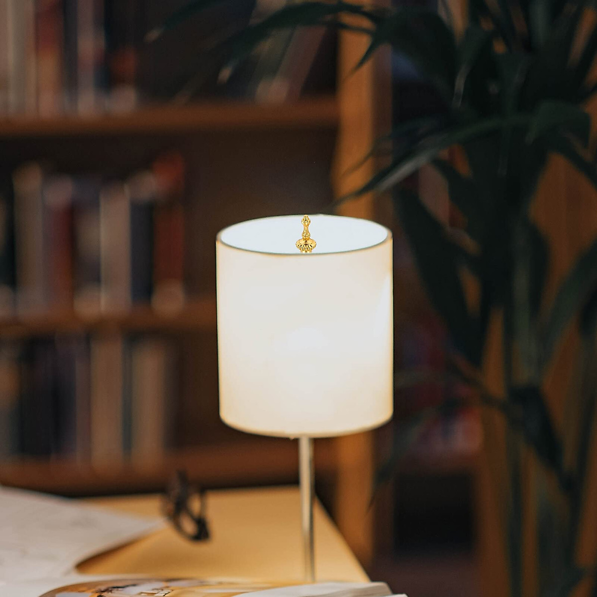 Beaupretty Gold Knobs Lamp Finial Cap Replacement 4pcs Gold Metal Knob Lamp Shade Finial Decoration Lamp Finials Lighting Accessories for Chandelier Table Floor Lamp Crystal Table Lamp