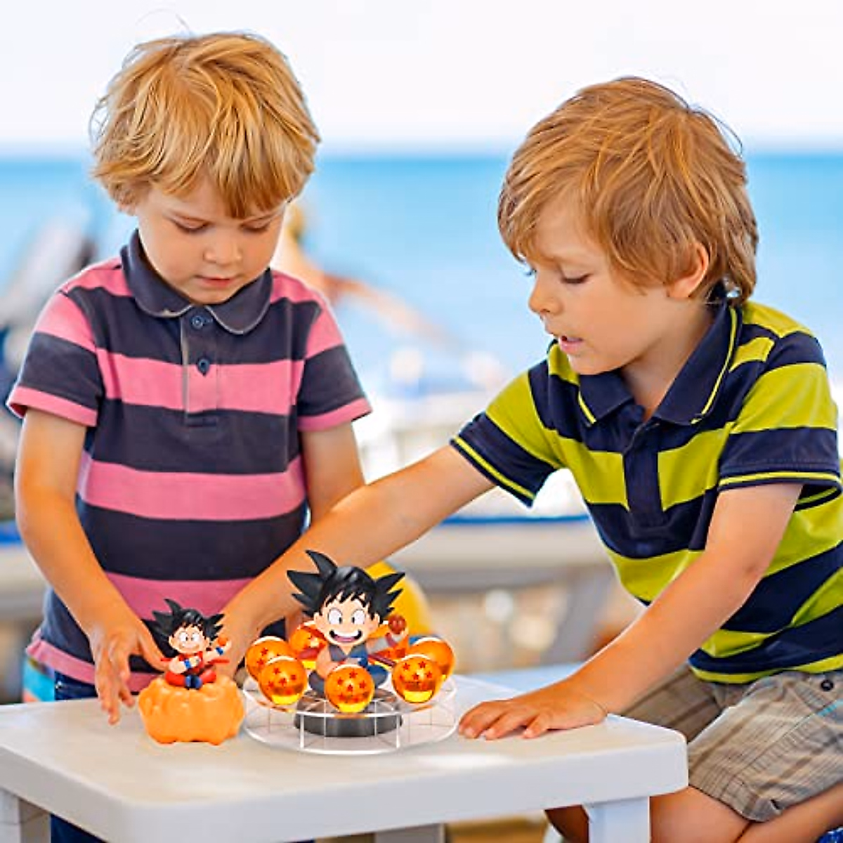 Lenporl DBZ Dragon Ball Action Figure Toys with 1.4 Inch Crystal Stars Dragon Ball and Transparent Base, Goko Action Figure with Gift Box for Birthday Gifts