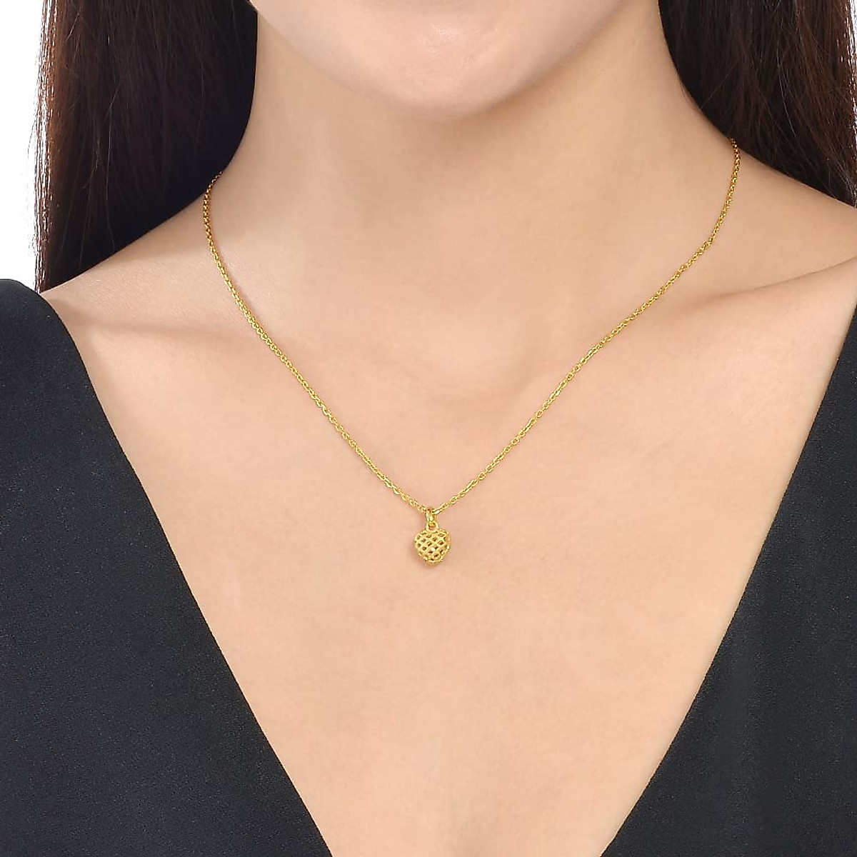 CHOW SANG SANG 999.9 24K Solid Gold Price-by-Weight 1.12g Gold Petite Heart Pendant for Women 14862P | [Not Include the Necklace]