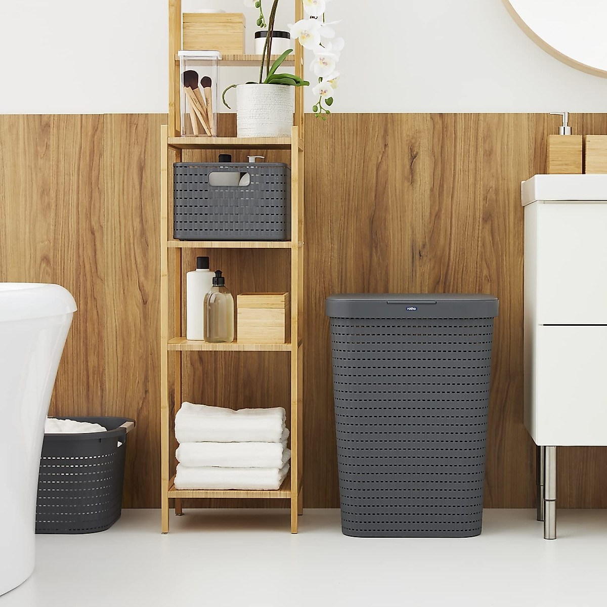 Rotho Country Laundry Basket lid in Rattan-Look, Plastic (PP) BPA-Free, Anthracite, 55l (42.0 x 32.2 x 57.7 cm), (42 x 32,2 x 57,7 cm)