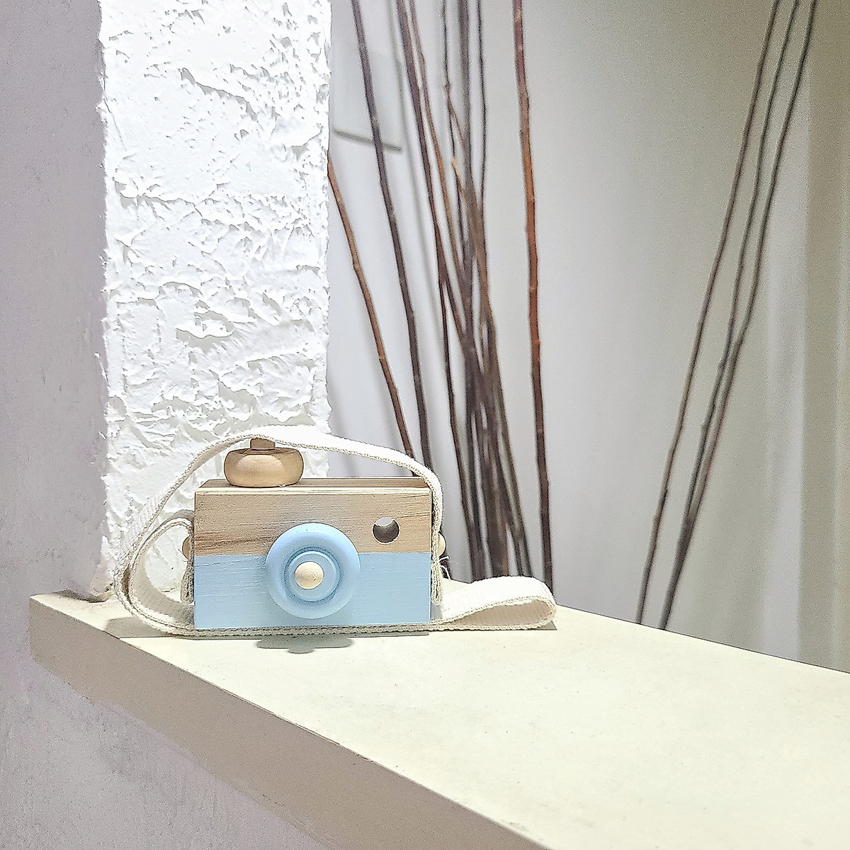 Baby Toy Wooden Mini Camera Toy, Baby Kids Cute Mini Sharpe Toy, Neck Hanging Photographed Props for Baby Toddlers Children Kids' Room Hanging Decor Gift (Blue)