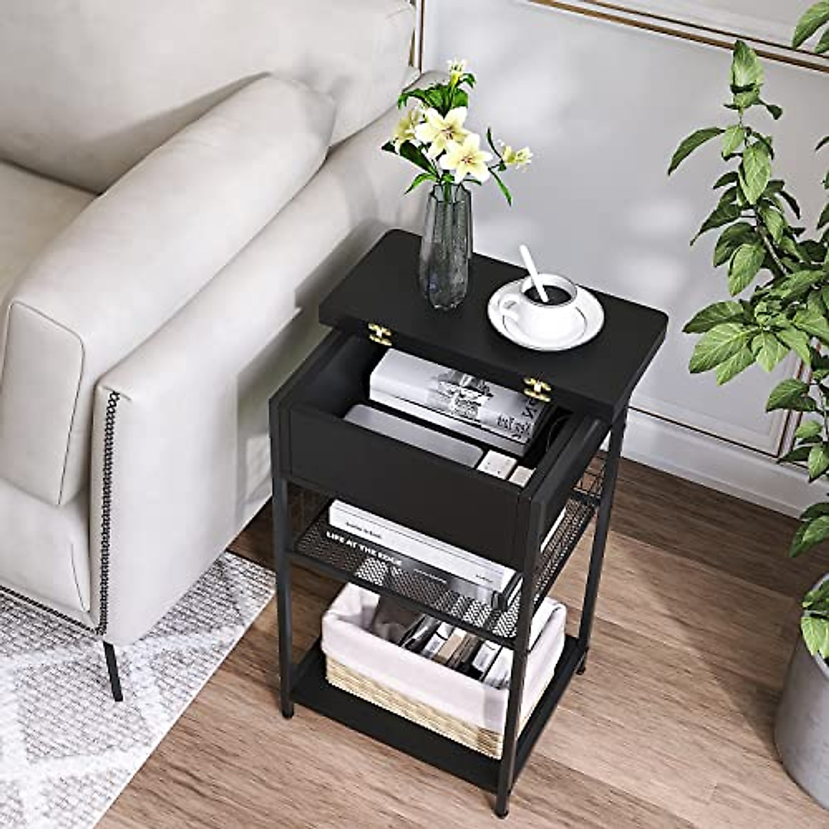 Nightstand with USB Ports and Outlets, Bedside End Table with Storage Shelf Bed Couch Sofa Side Table with Charging Station Rustic Accent Table Small Wood Night Stands for Bedroom, Living Room, Black