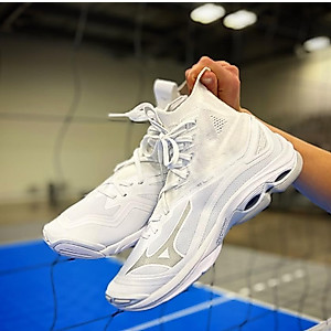 Mizuno Women's Wave Lightning Neo Volleyball Shoe, White-Grey, 12.5