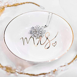 Quany Life Mrs Jewelry Dish Ceramic Ring Trinket Tray Wedding Gift for Bride Desk Storage for Mrs Engaged Gifts Mr Mrs Gold Engagement Gifts Friend