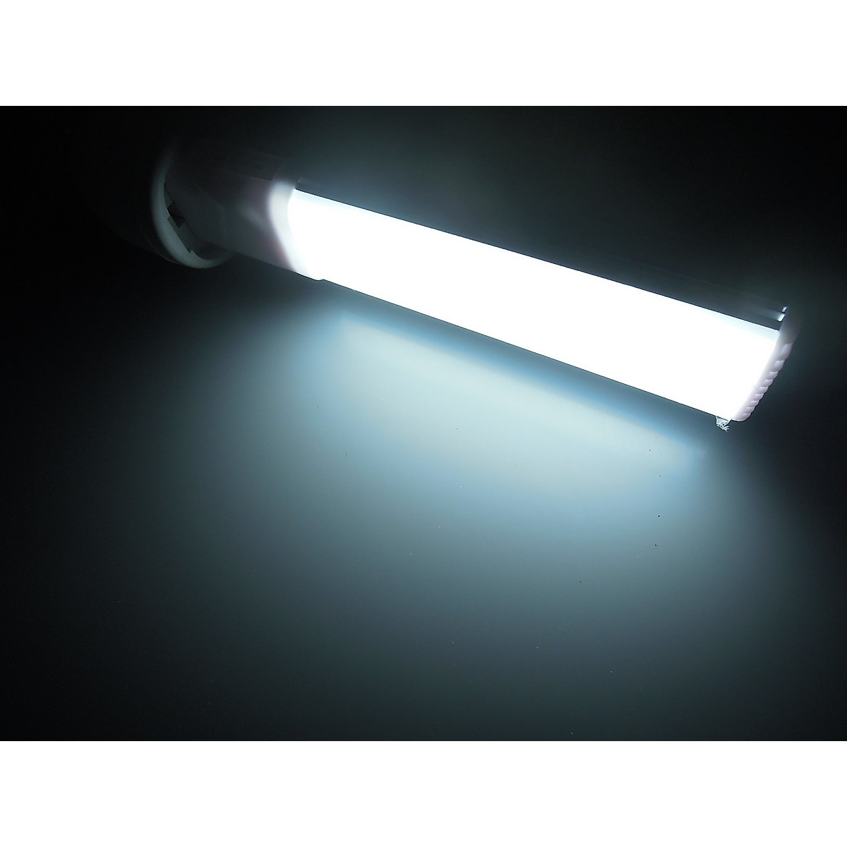 YinzPlus 2 Pcs Per Pack GX23 LED Bulb 4.21 Inch AC 120V and 277V Ra 90 Beam Angle 180 Degree 3 Watt 300 Lumen Cold White 6000K PLS Lamp LED Compact Bulb GX23 CFL LED Tube Light