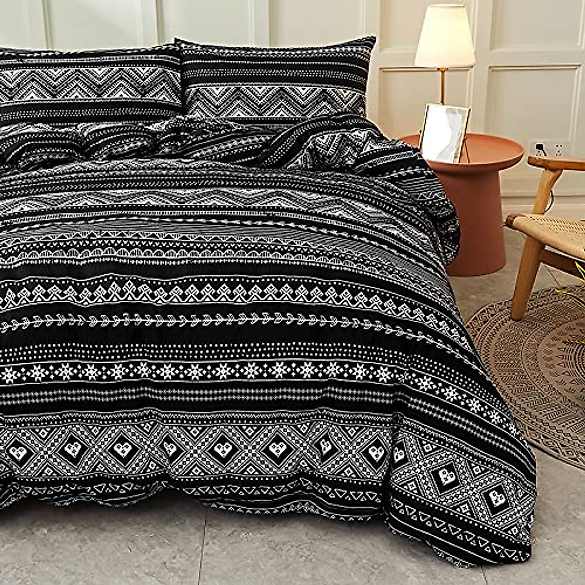 Lightweight Hotel Luxury Duvet Cover 3 Piece Set - Boho Black with White Geometry Ultra Soft Premium Microfiber Breathable Comforter Cover with Zipper Closure, Corner Ties King (104x90 inches)