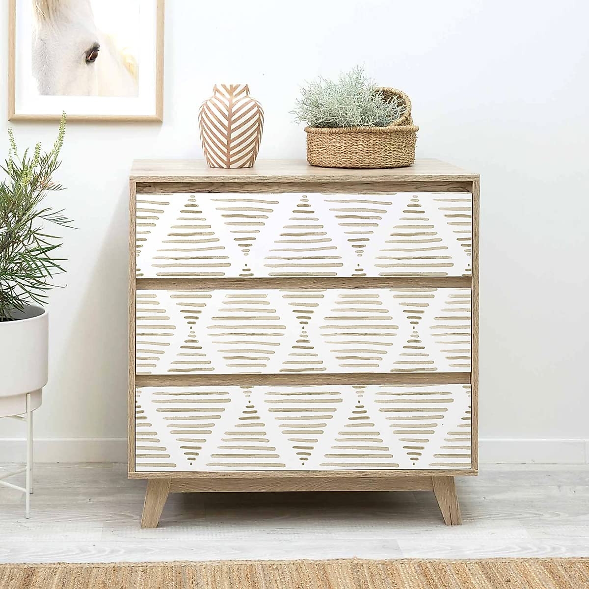 Modern Stripe Peel and Stick Wallpaper Beige and White Contact Paper17.7inch x 118.1inch Geometric Beige Contact Paper for Bathroom Removable Wallpaper Self Adhesive Wallpaper Cabinets Decor Vinyl