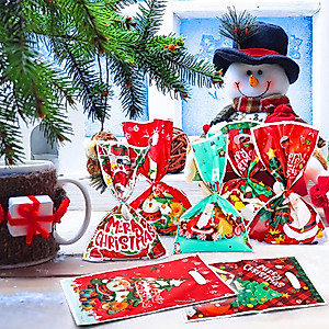 Abeillo 50Pcs Christmas Goodie Bags for Kids, Santa Claus Theme Party Favor Bags Christmas Gift Bags Medium Size Plastic Gift Bags Bulk for Kids (10 x 7Inch)