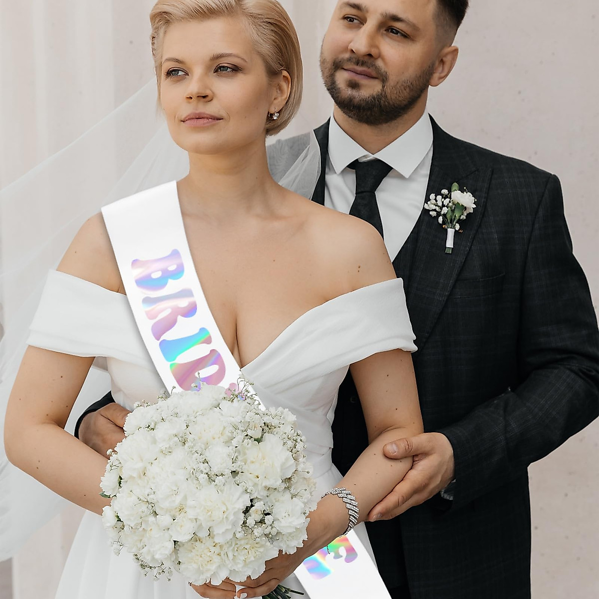 SKJIAYEE Bride to Be Iridescent Sash, Bachelorette Party Sash Decorations for Hen Party Bridal Shower Engagement Wedding Party, Glitter Iridescent White Sash for Bride - Bachelorette Favor