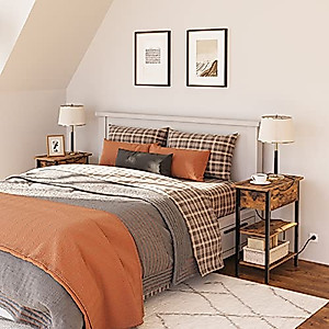 HOOBRO Set of 2 End Tables, Side Table with Charging Station, Flip Top Nightstand with USB Ports and Outlets, Bedside Tables with Shelf for Small Spaces, Living Room, Bedroom, Rustic Brown BF341BZP201