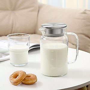 VUCCHINI Glass Pitcher With Lid 27 Ounces /800 ml- Juice Milk Cold Carafe and Iced Tea Pitcher Jug for Juice, Coffee, Tea, Milk, Homemade Beverage