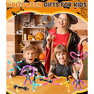 Halloween Party Favors for Kids 4 Pack Telescopic Suction Cup Giraffe Toy Sensory Tubes Classroom Prizes/Non Candy Halloween Treats Goodie Bag Fillers Gifts