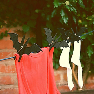 10pcs Halloween Bat Clothes Pins, Windproof Clothesline Clips, Black Plastic Clothespins,Cartoon Non-Slip Clip for Hanging Clothes Outdoor