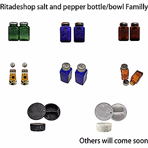 Ritadeshop Depression Style Glass Salt and Pepper Shakers (Green)