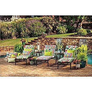 Pillow Perfect Pompeii Solid Indoor/Outdoor Lumbar Pillow Plush Fill, Weather and Fade Resistant, Lumbar - 11.5" x 18.5",, Green, 2 Count