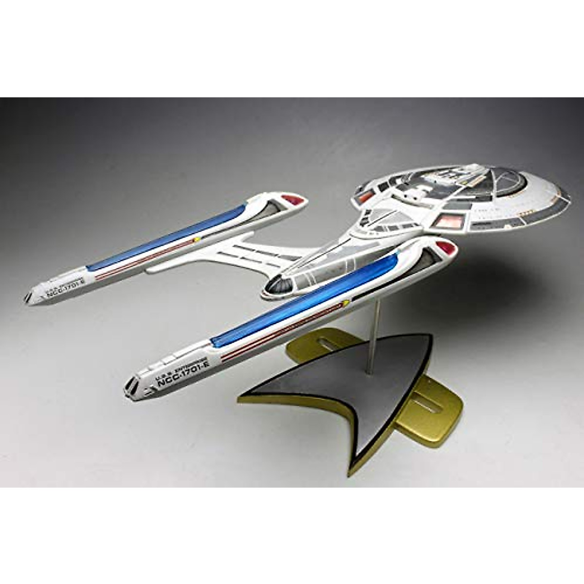 AMT U.S.S. Enterprise 1701-E 1:1400 Scale Model Kit