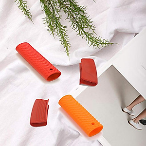 YouU 2 Pack Silicone Pot Holders and 2 Pack Silicone Hot Handle Holder Potholder Rubber Pot Handle Sleeve Heat Resistant for Cast Iron, Pans, Metal Frying Pans, Skillets, Griddles (Red)